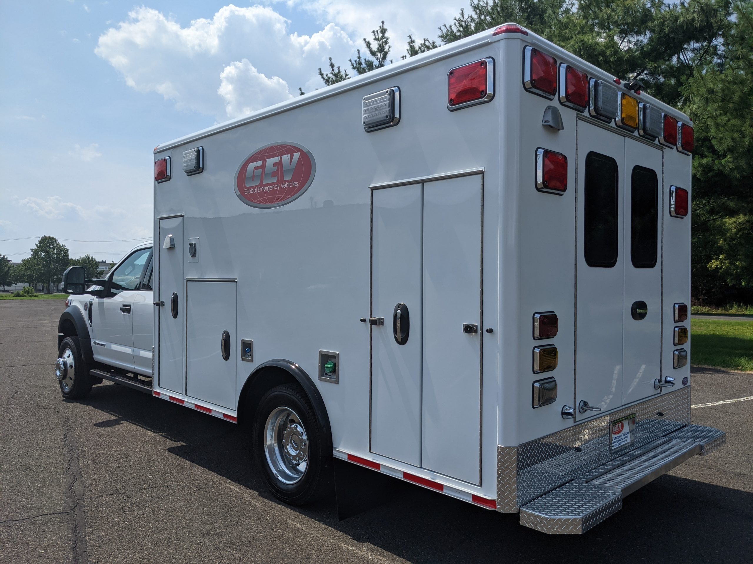 2020 Ford F-450 EXT CAB Type I Ambulance – ASV – #2447 | Global ...