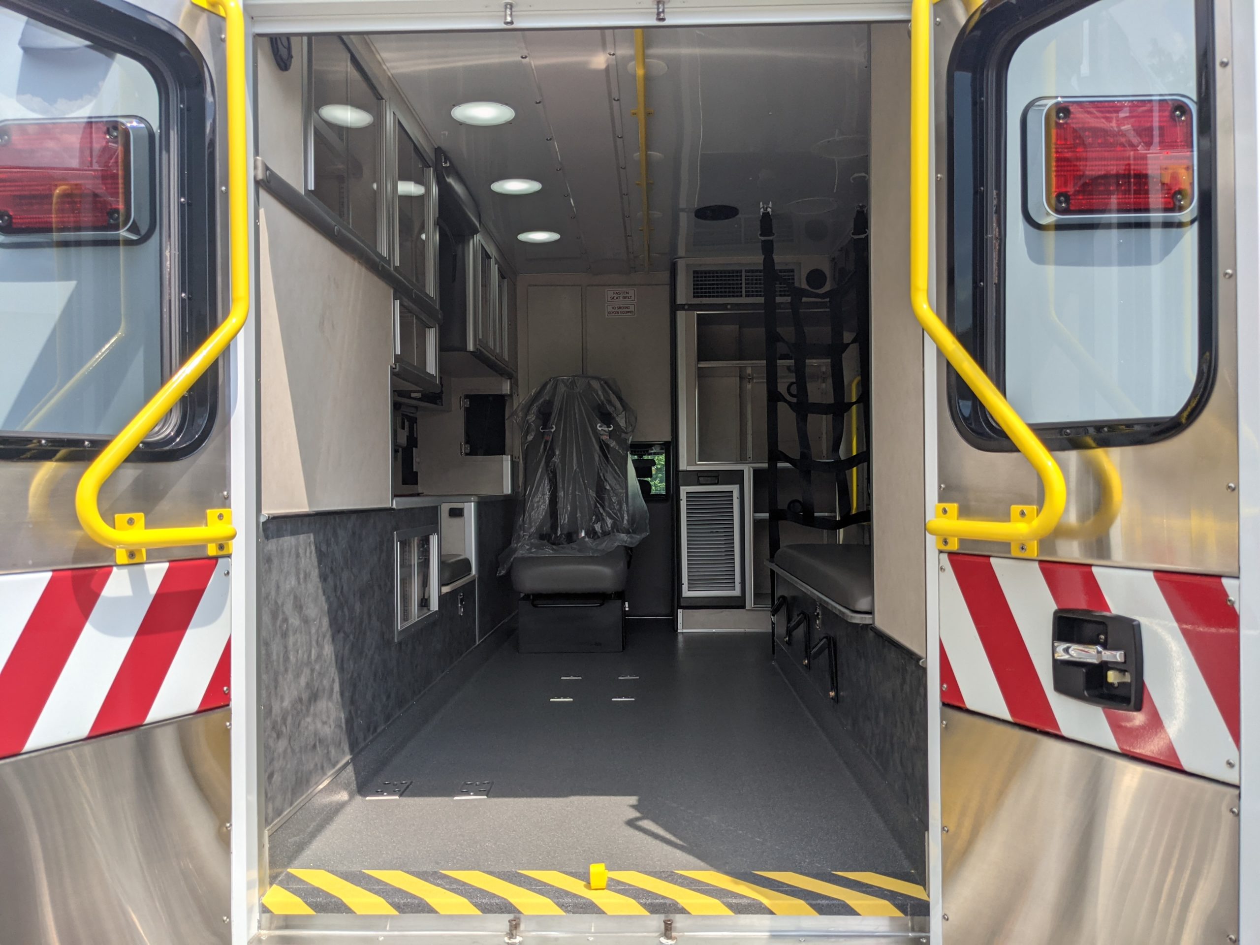 2020 Ford F-450 EXT CAB Type I Ambulance – ASV – #2447 | Global ...