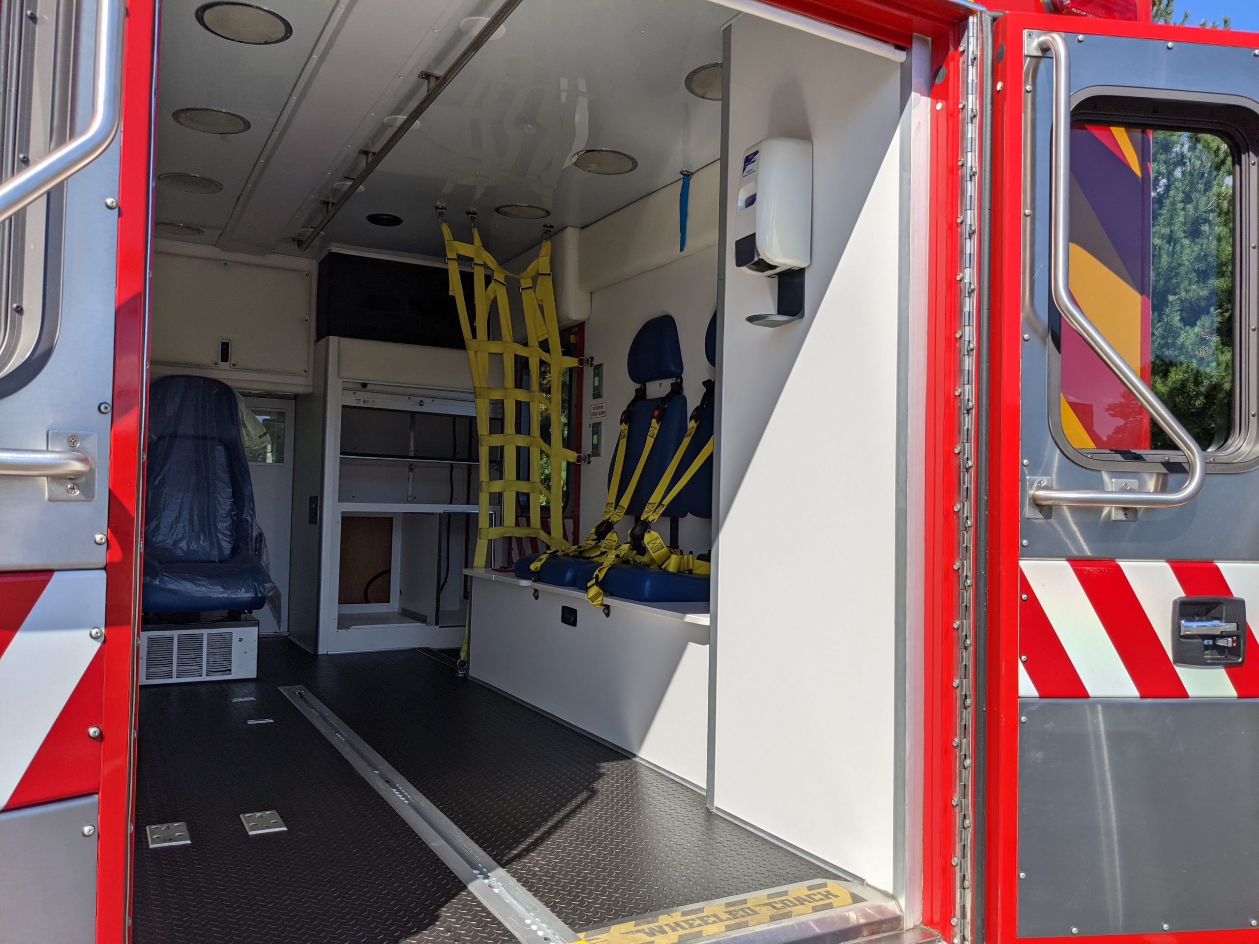 2011 Chevrolet G4500 Type III Ambulance – Wheeled Coach – #2496 Sold ...
