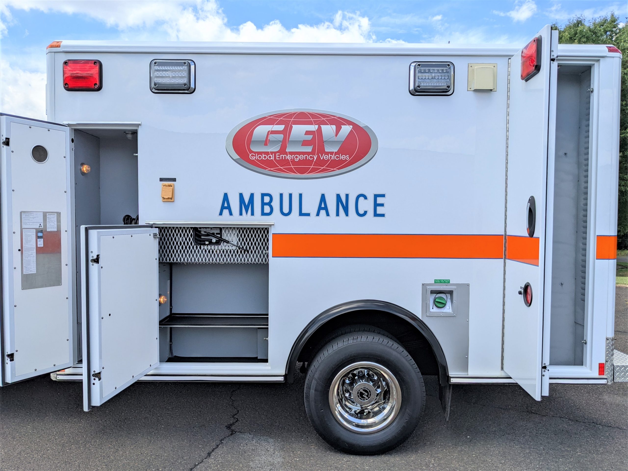 2013 Chevrolet K3500 Type I Ambulance 4×4 – Wheeled Coach – #2577 ...