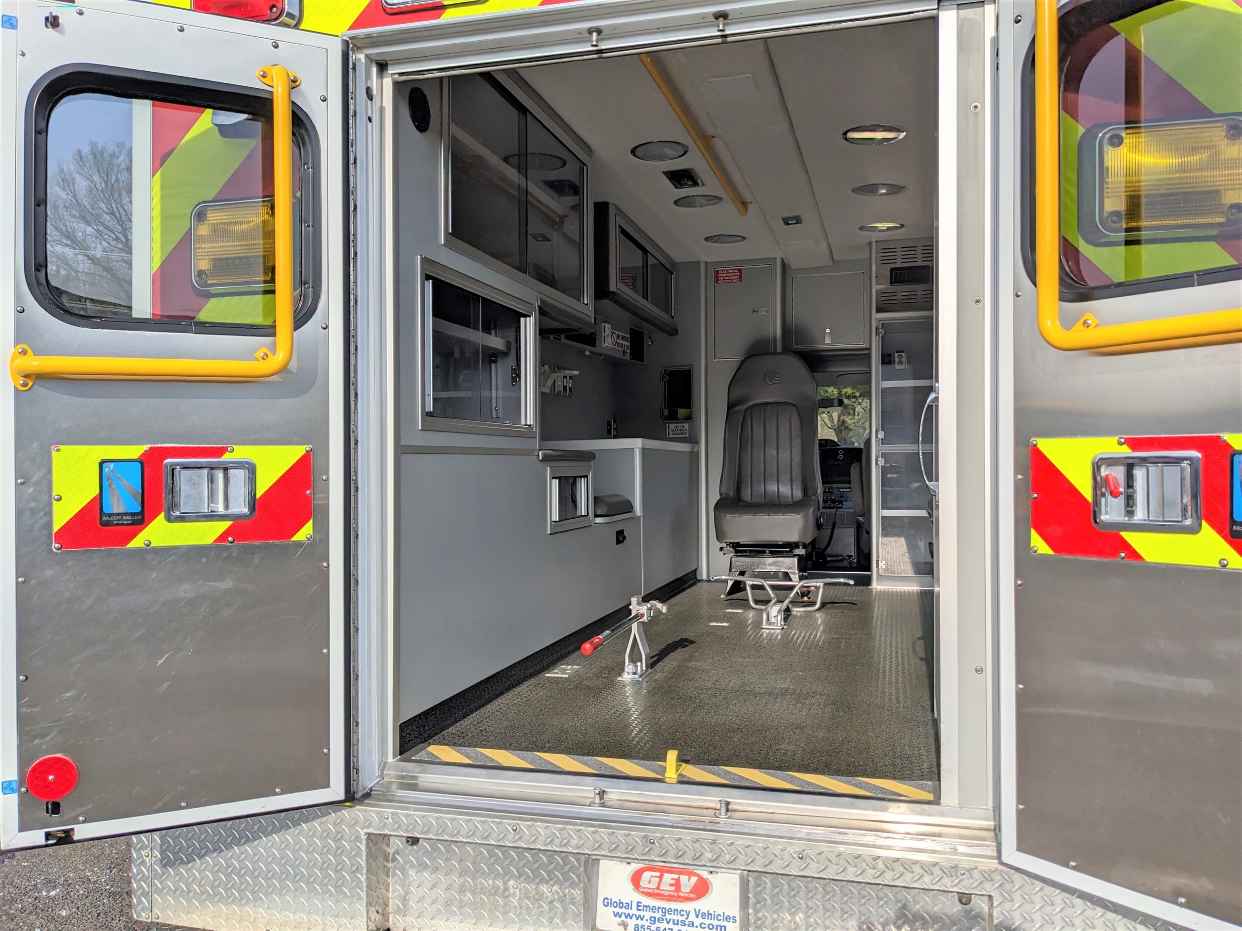 2014 Ford E-450 Type III Ambulance – McCoy Miller – #2618 | Global ...