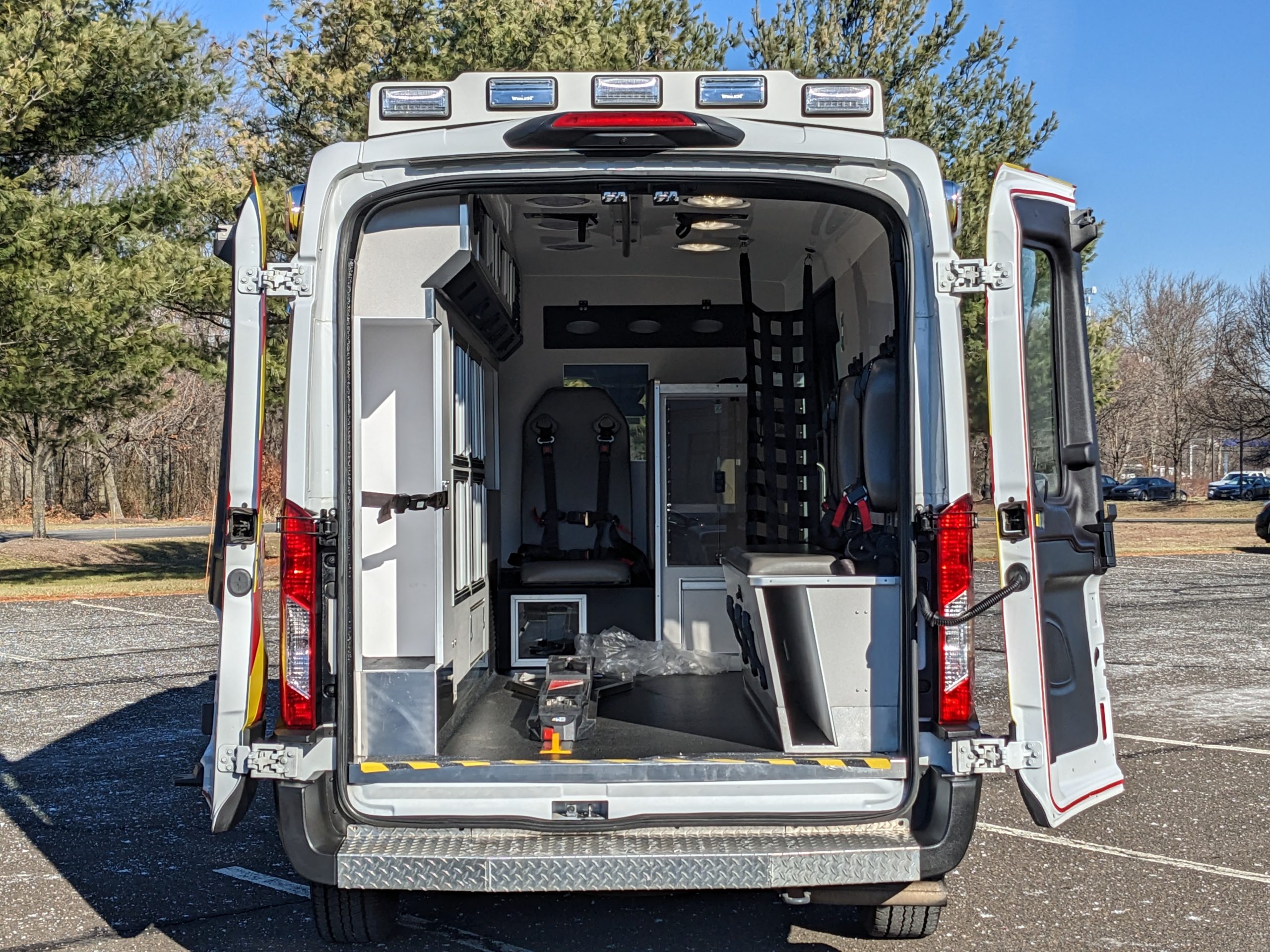 2020 Ford Transit 250 Type II Ambulance – Medix – #2619 | Global ...