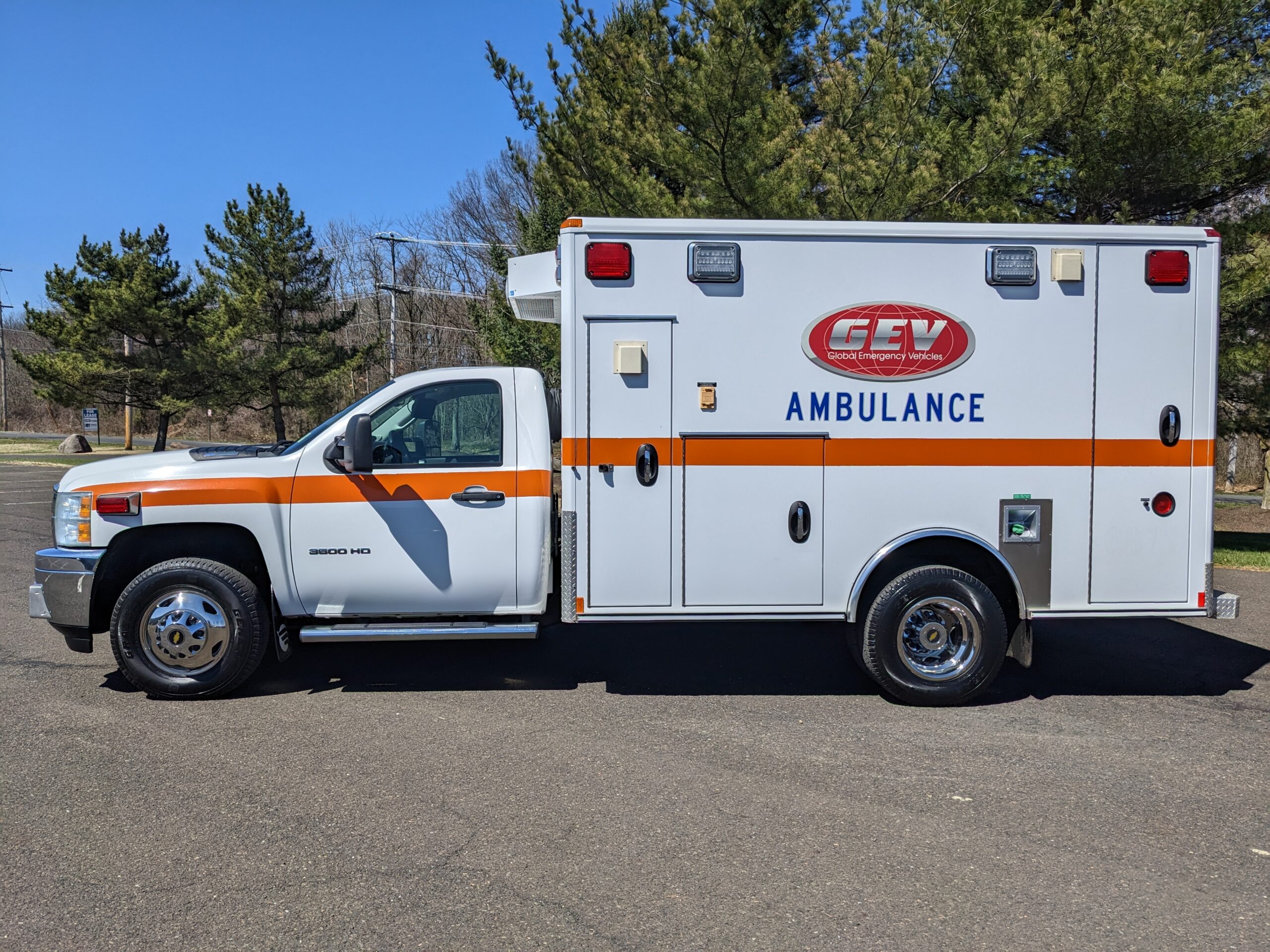 2014 Chevrolet K3500 Type I Ambulance 4×4 – Wheeled Coach – #2638 ...