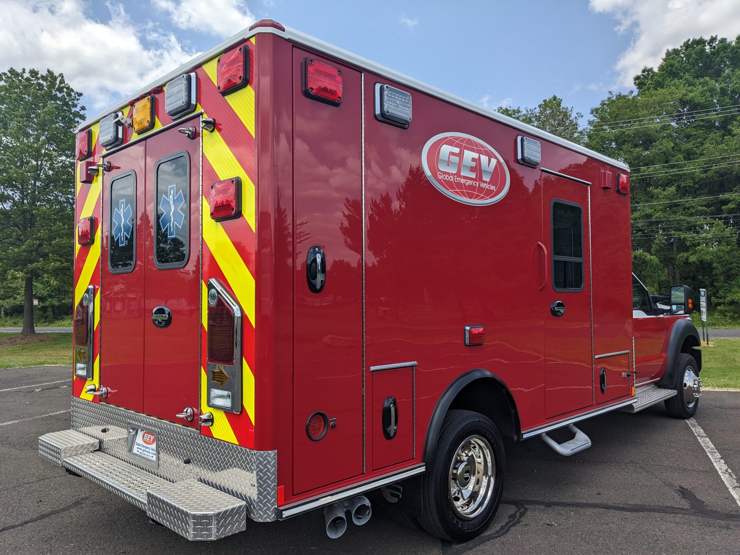 2013 Ford F-450 Type I Ambulance - Wheeled Coach - #2643