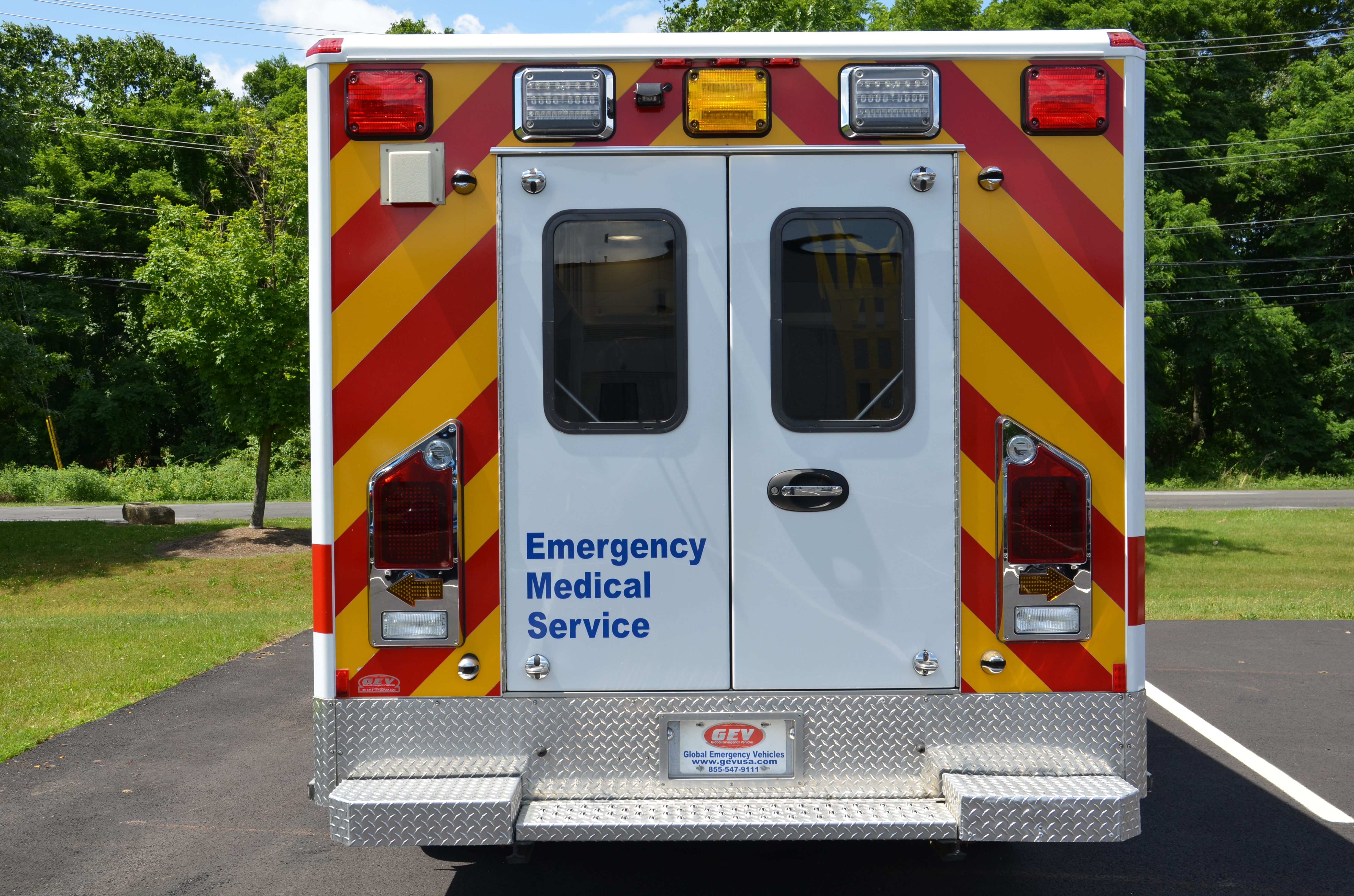 2013 Ford F-450 Type I Ambulance 4×4 – Wheeled Coach – #2718 Sold