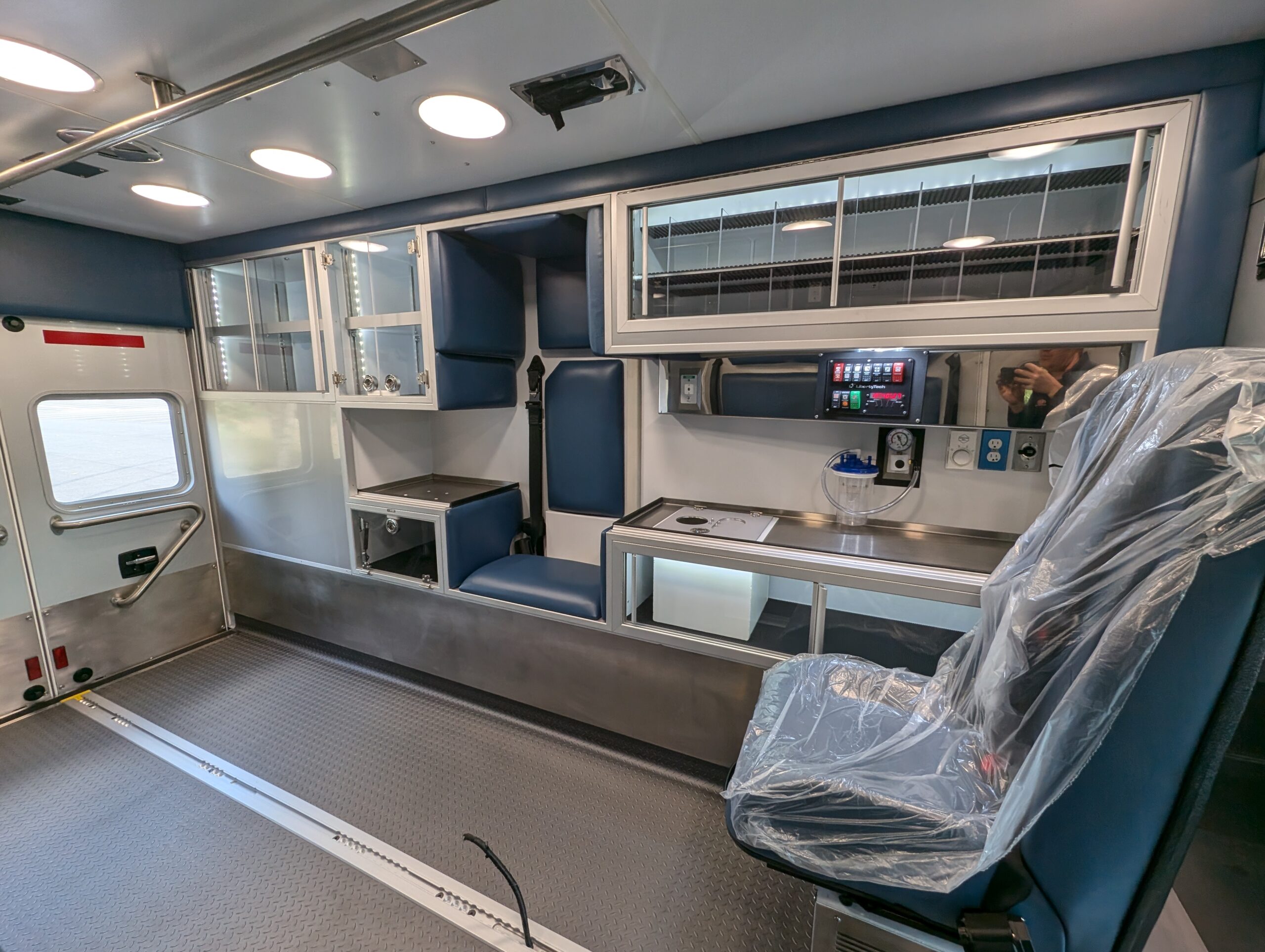 Ambulance for Sale: 2024 Ford E-450 New Gen-2 Type III