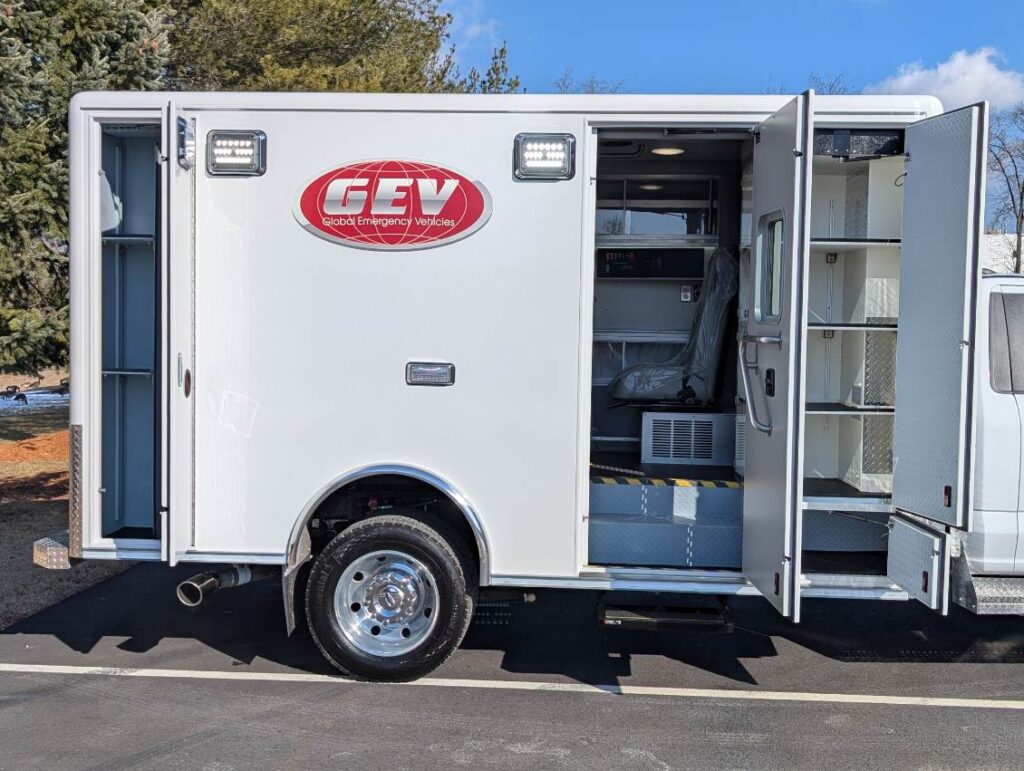 2024 Ford F-550 4x4 Type I Ambulance for Sale - Global Medic